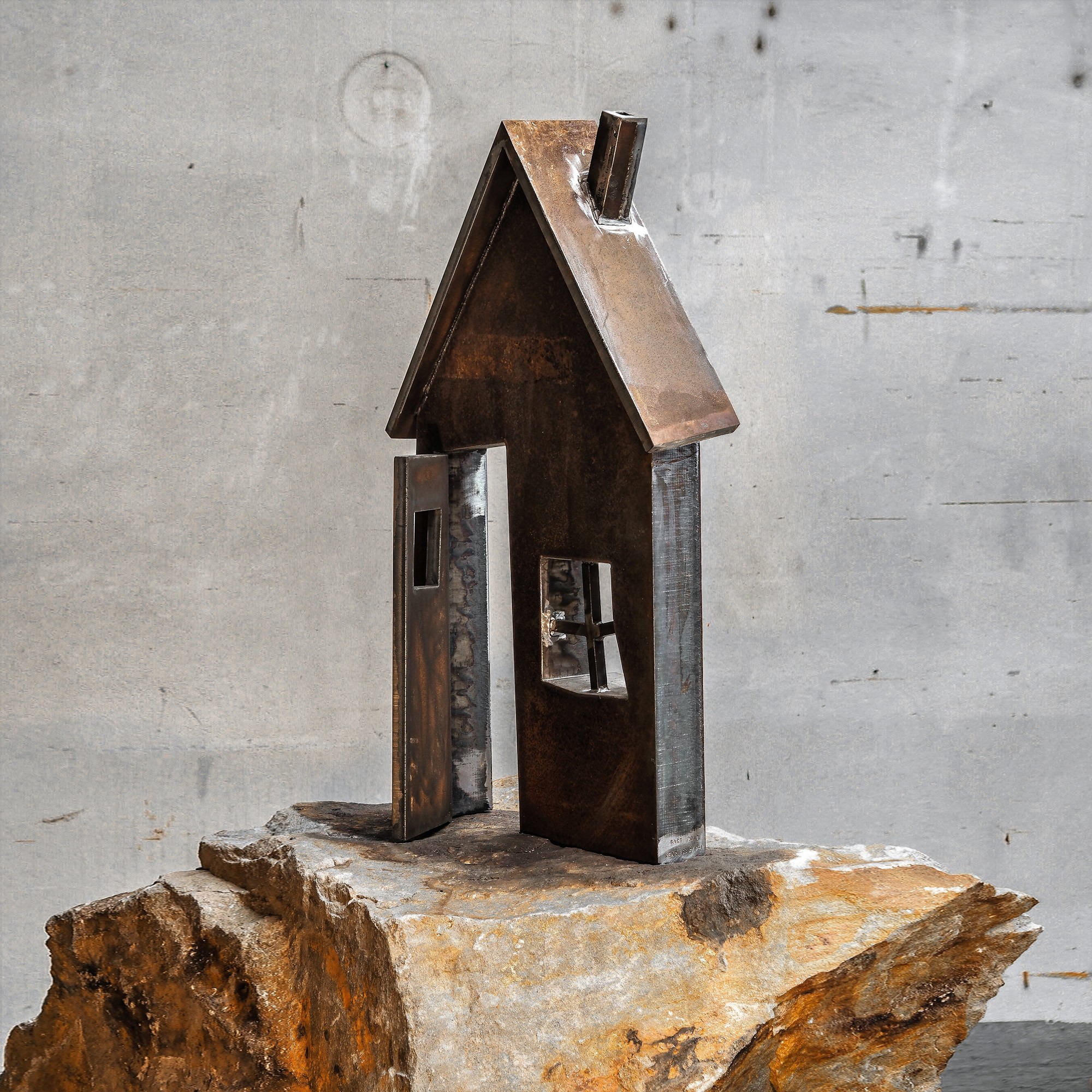 Fearless House – Steel Art By Bart Somers